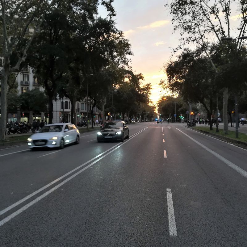 Avinguda Diagonal - Avenue majeure à Barcelone, Espagne.