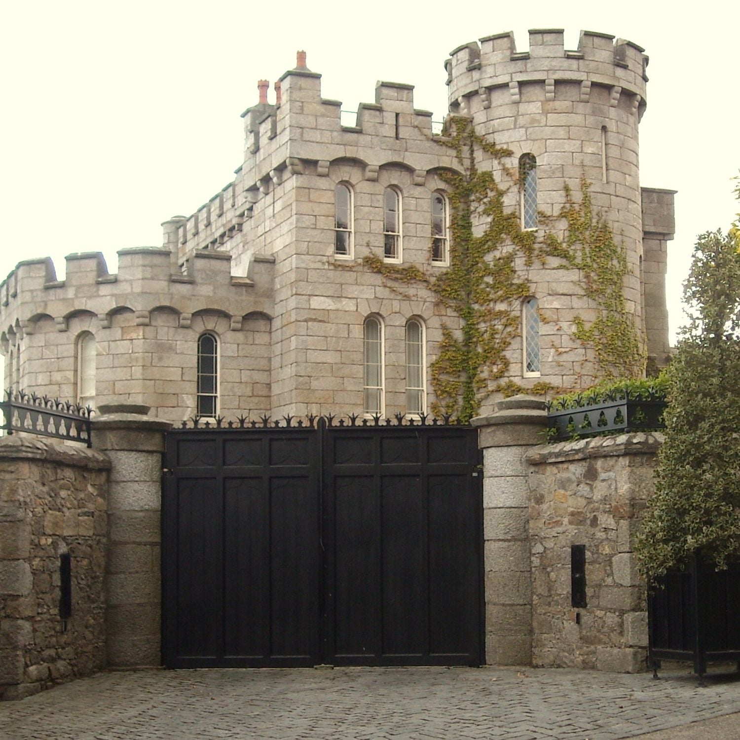 Castillo Manderley - Castillo victoriano en Killiney, Irlanda
