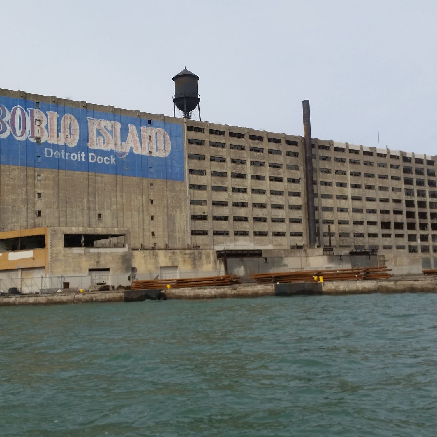 Detroit Harbor Terminals / Boblo Island Detroit Dock Building ...