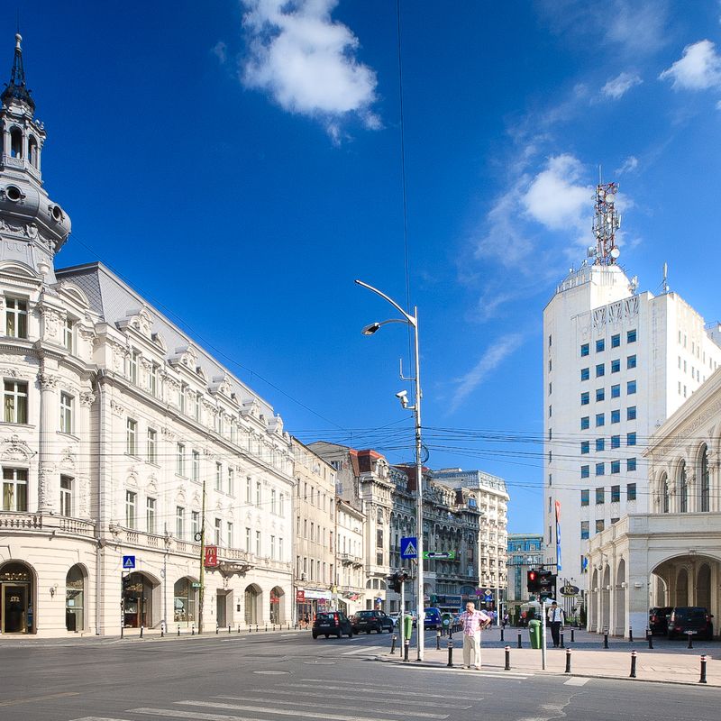Calea Victoriei - Hauptstraße in Bukarest, Rumänien
